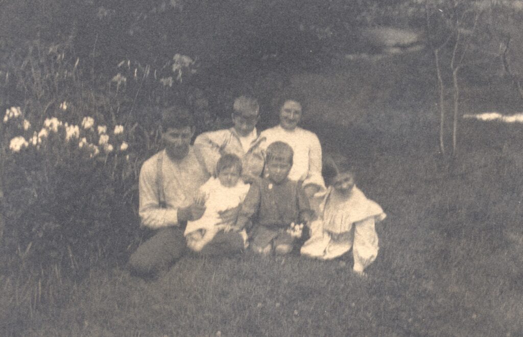 The Remarkable Story of John Carroll and his Mountain House - Friends ...